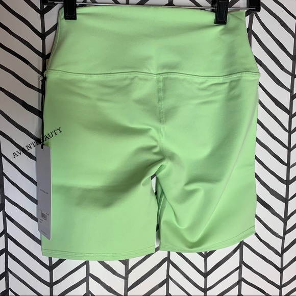 ALO Yoga | Shorts | Alo Yoga Neon Lime Biker Shorts Green Small Nwt ...